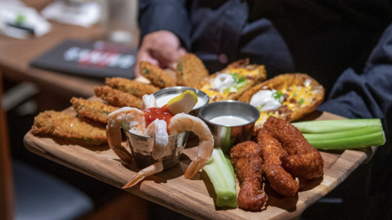 Top Steakhouse Appetizers for a Perfect Dining Experience - meals and food Top Steakhouse Appetizers for a Perfect Dining Experience - meals and food